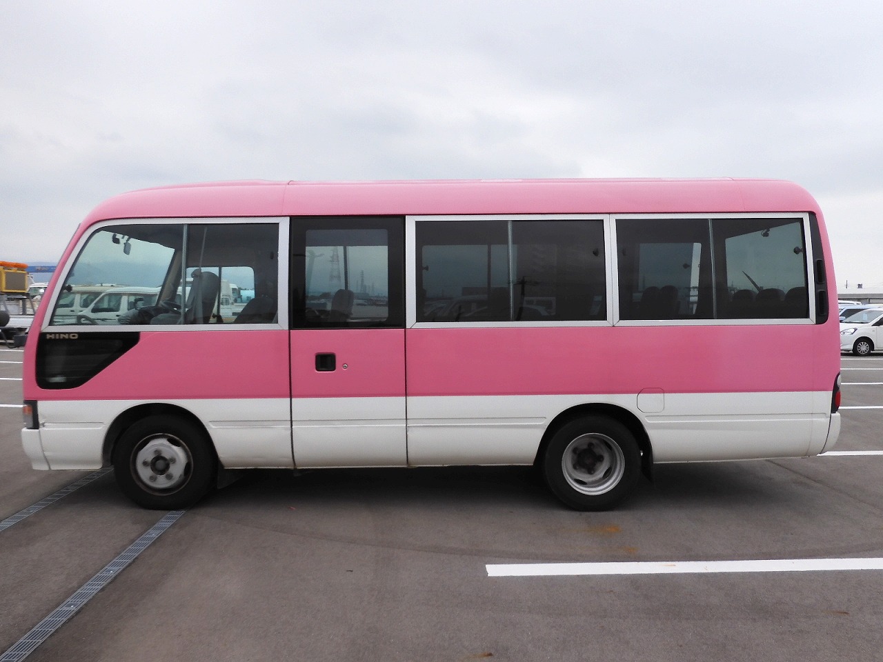 HINO LIESSE II – Autovan Corporation