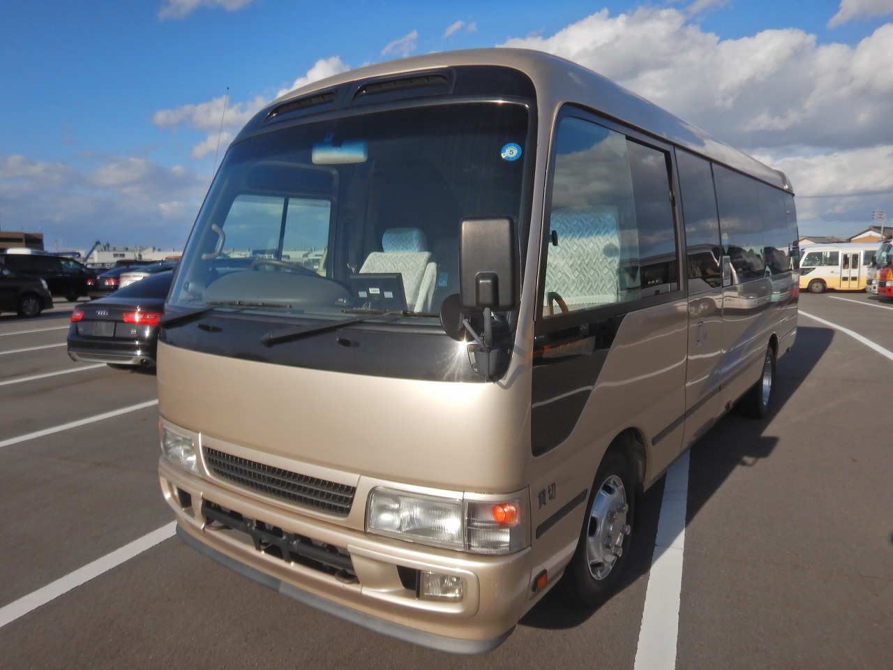 TOYOTA Coaster – Autovan Corporation
