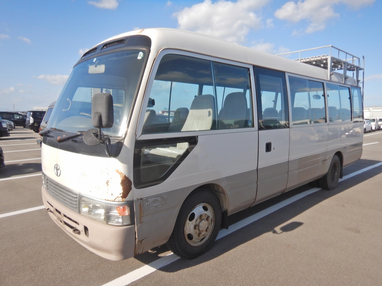 TOYOTA Coaster – Autovan Corporation
