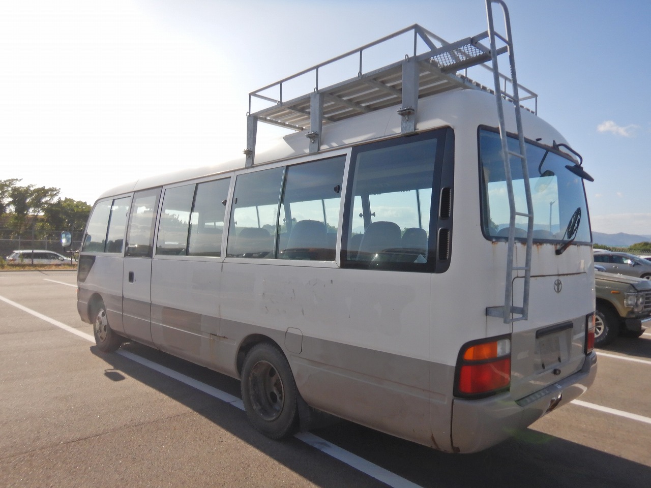 TOYOTA Coaster – Autovan Corporation